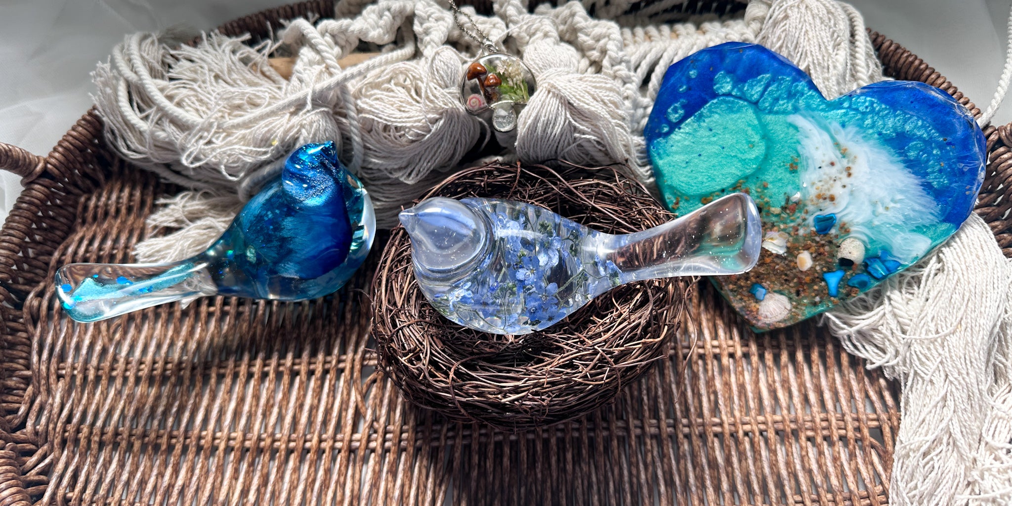 Nature Inspired Resin Art & Botanical Jewelry Dragonfly Treasures ...